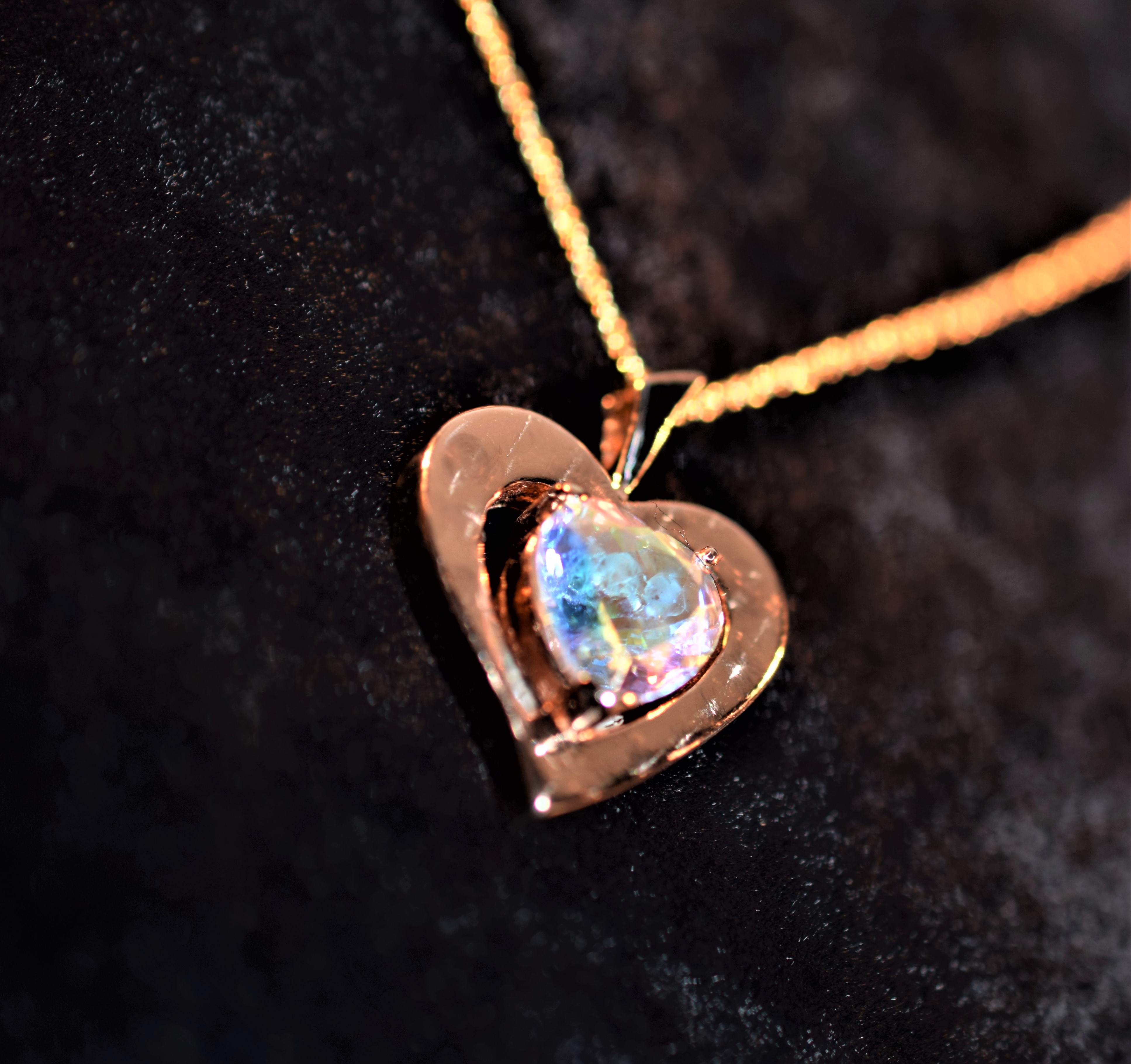 Hide Jewelry Pendant No.1 《 工房 秀